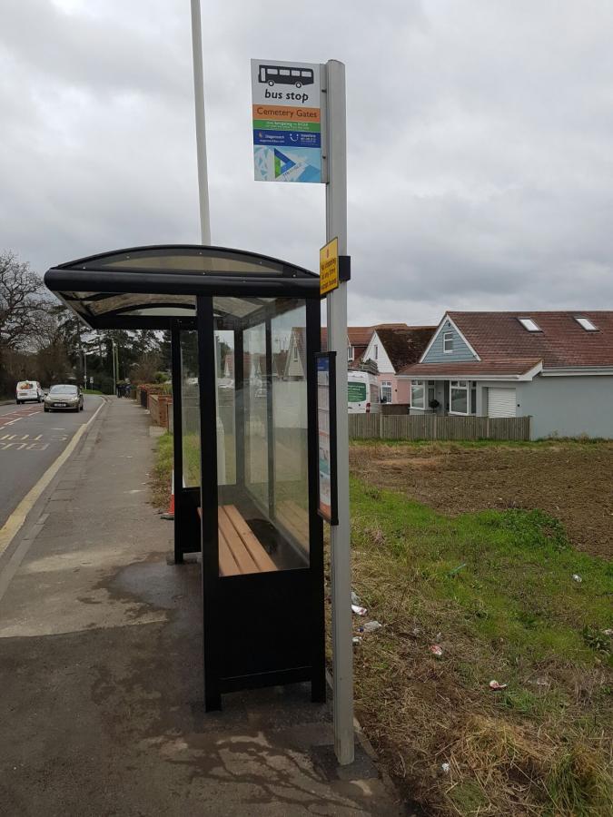 Heritage Bus Shelter - Half End Panels | Ace Shelters